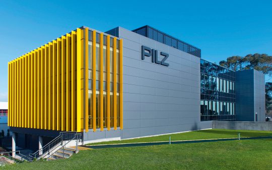 Pilz through the ages - Mensch und Automation